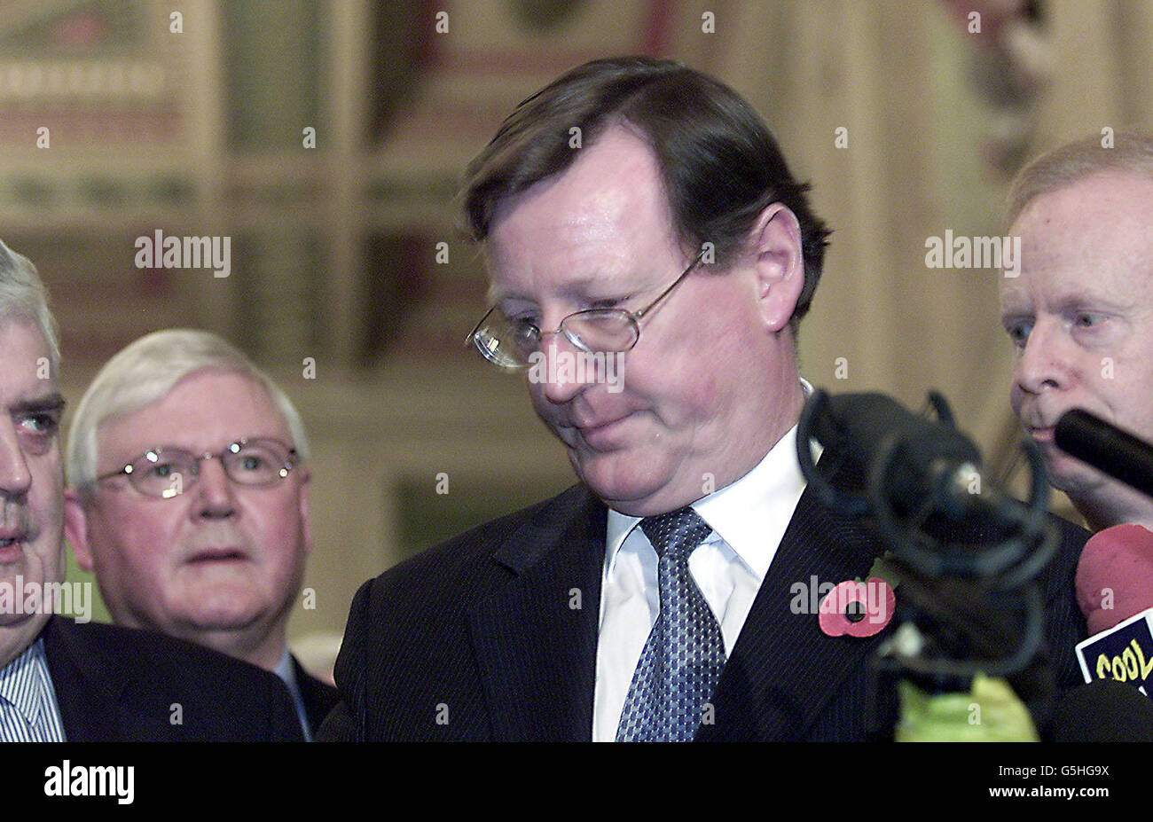 Ulster Unionist Party Leader David Trimble speaking at Stormont after ...