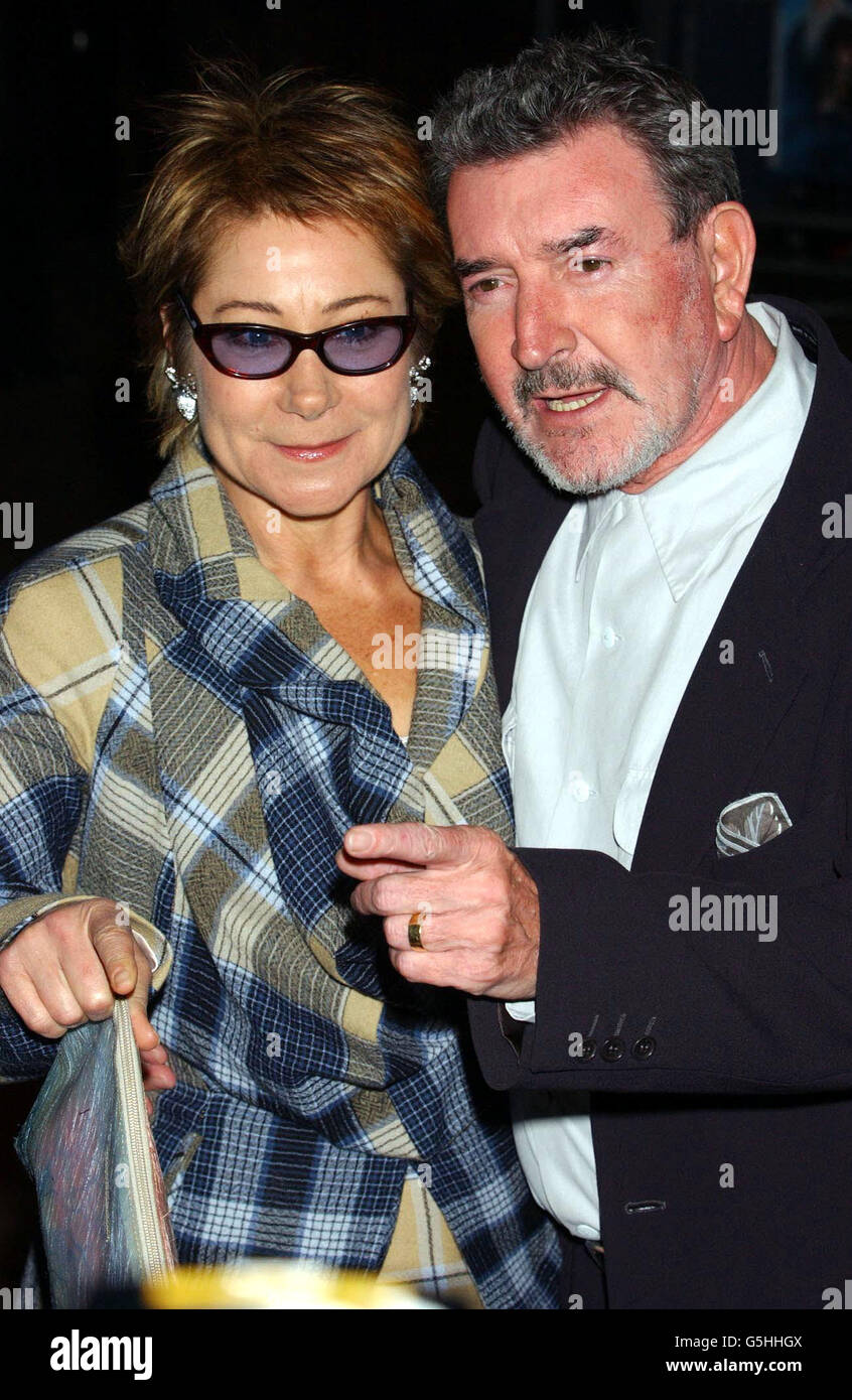 Actress zoe wanamaker arrives hi-res stock photography and images - Alamy