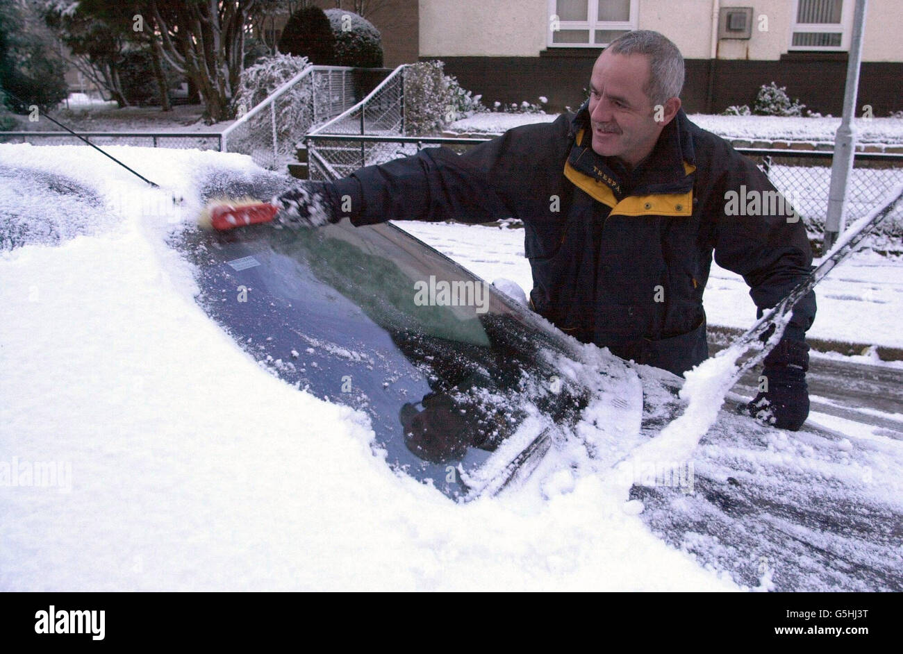 Derek Fullerton from Findhorn, Aberdeen clears the first snow of the ...