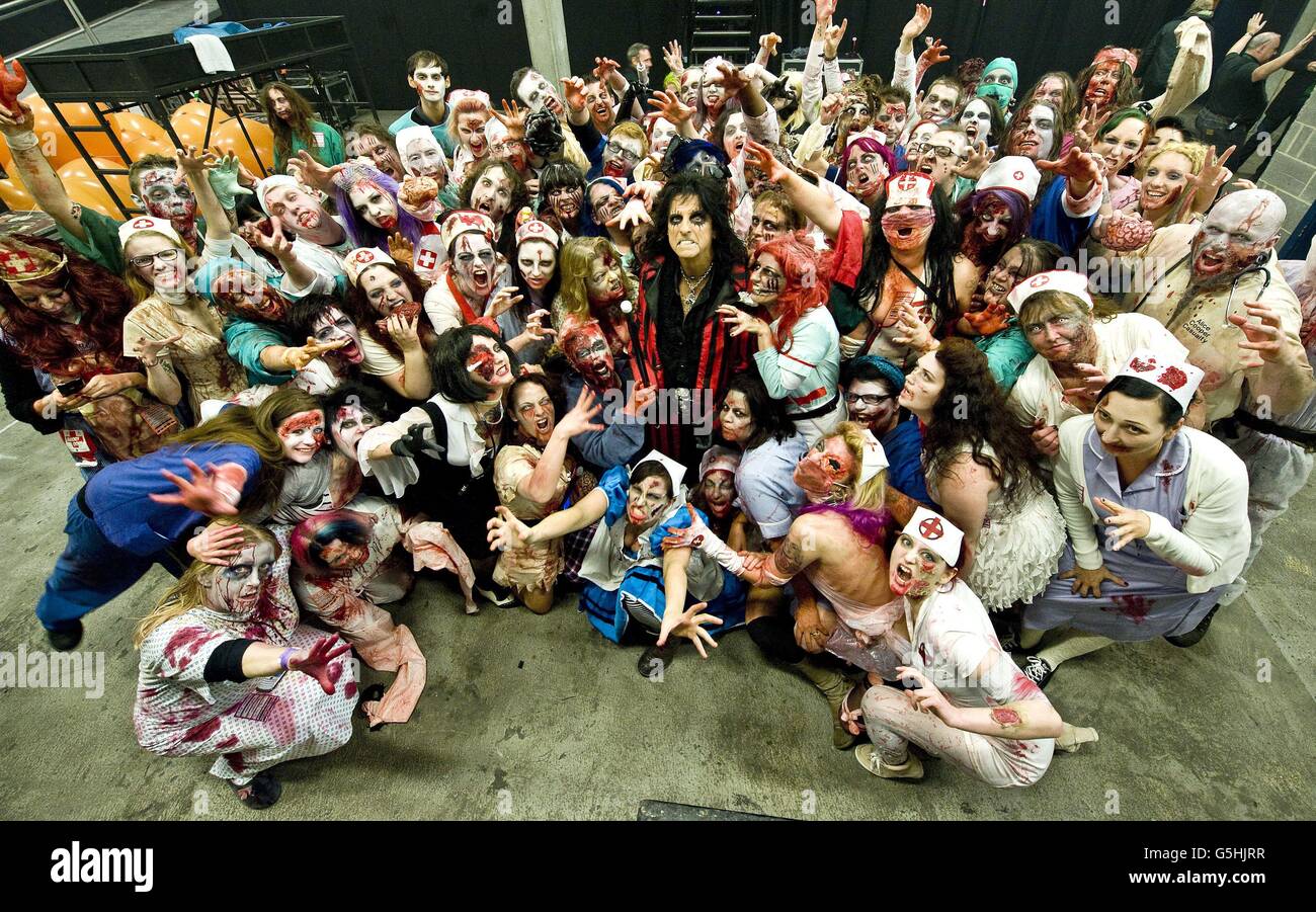 Alice Cooper's Halloween Night Of Fear lll - London Stock Photo - Alamy