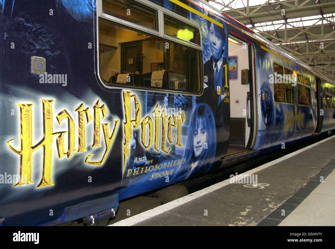 Harry Potter Train Stock Photos & Harry Potter Train Stock Images - Alamy