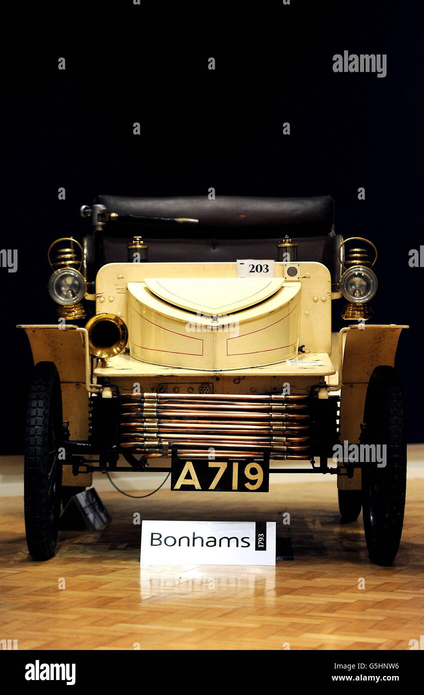 Oldest Vauxhall may fetch £80,000 Stock Photo - Alamy