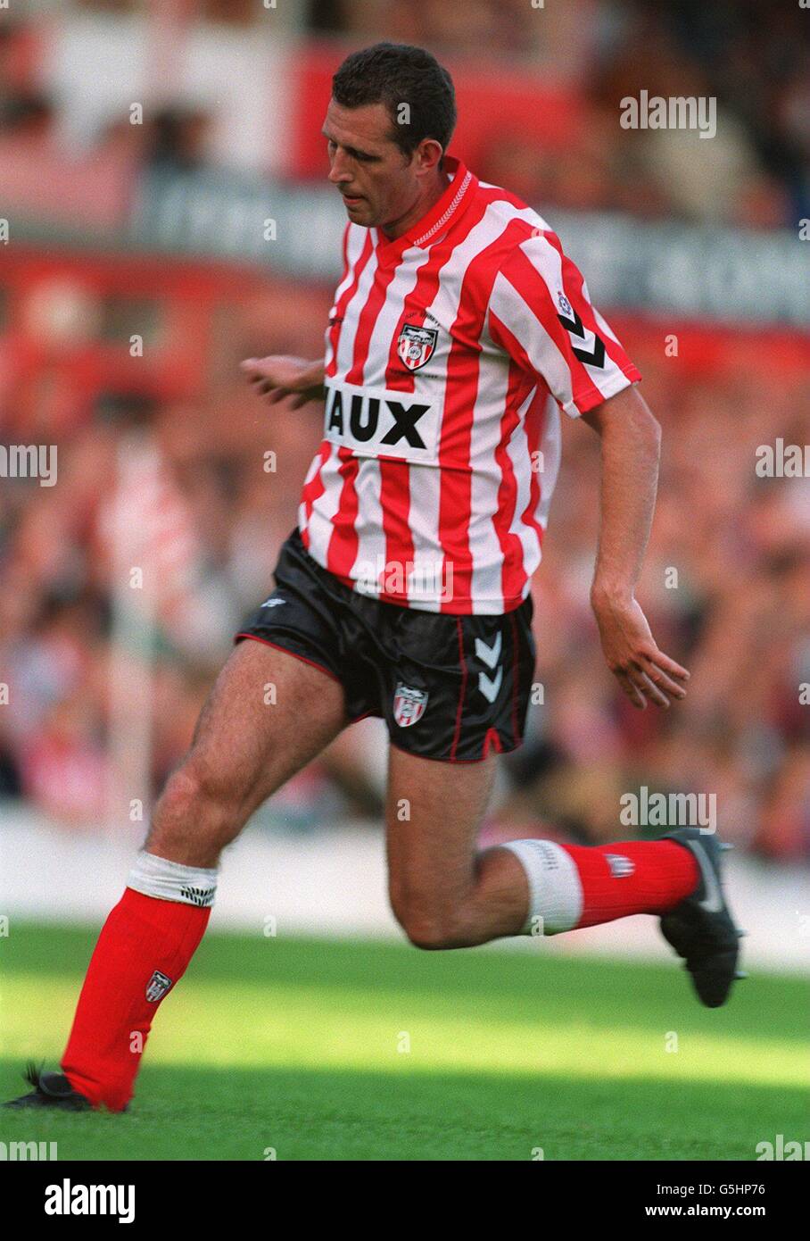 01 aug 93 soccer lee howey hi-res stock photography and images - Alamy