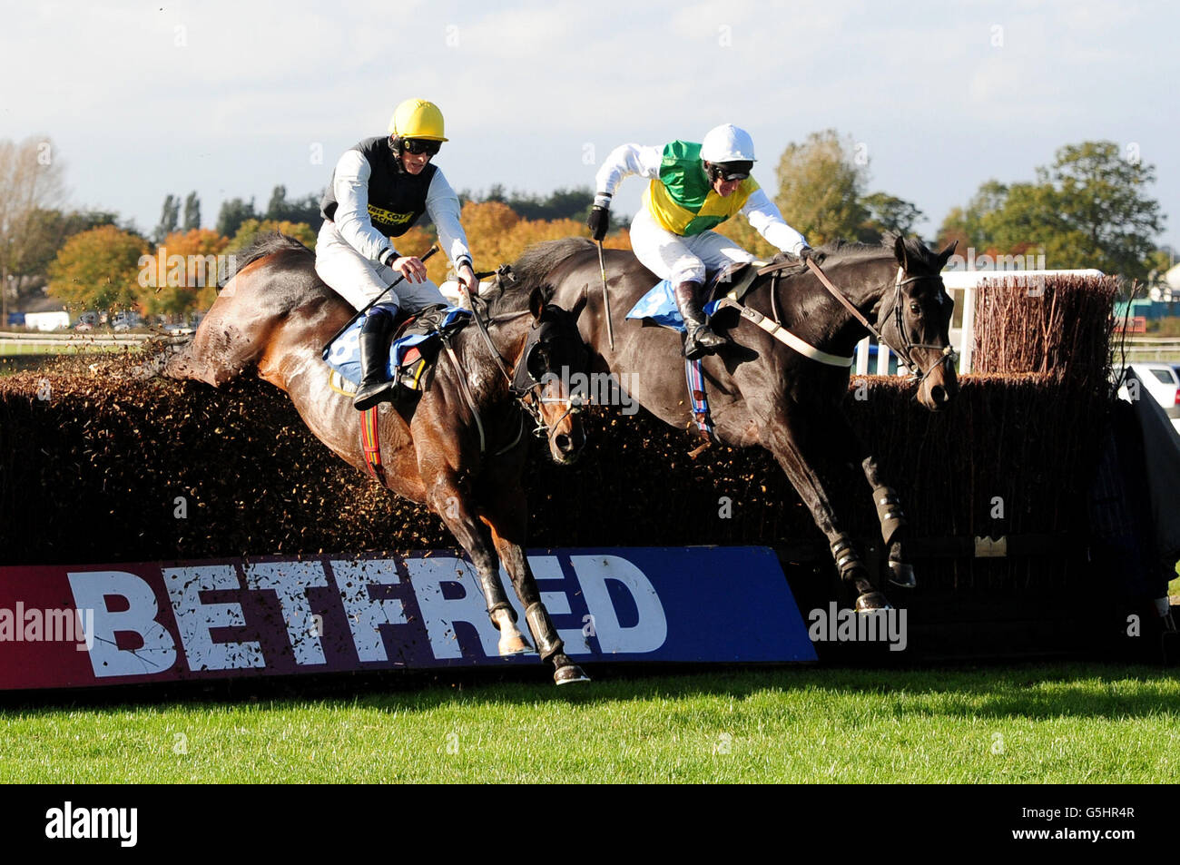 Horse Racing - Wetherby Racecourse Stock Photo - Alamy