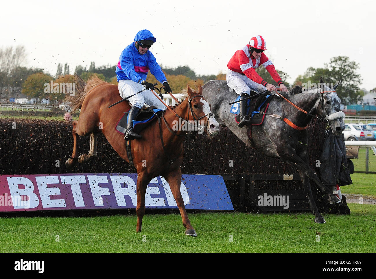 Horse Racing - Wetherby Racecourse Stock Photo - Alamy