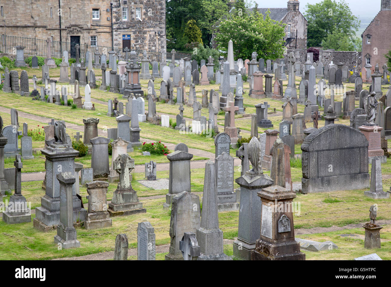Old scottish churchyard hi-res stock photography and images - Alamy