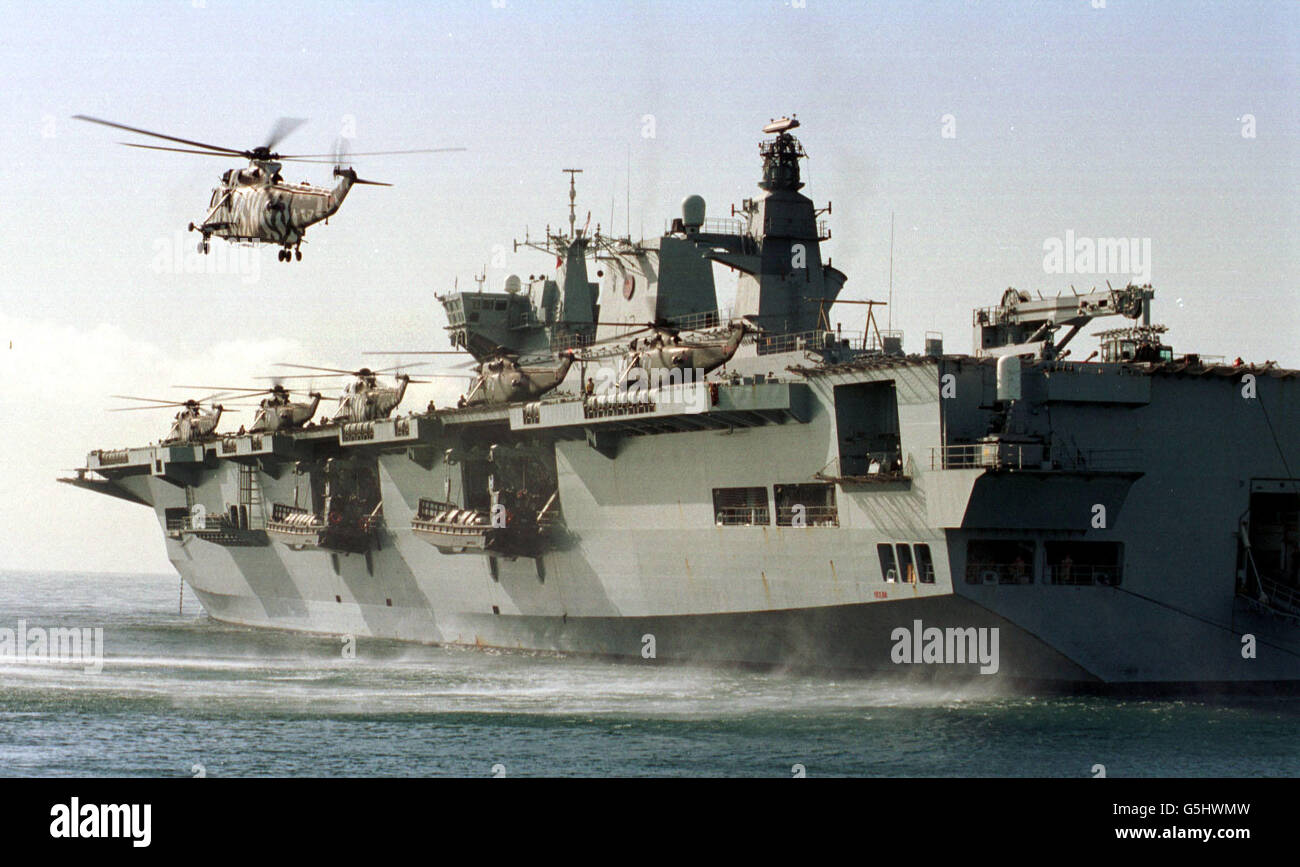 Amphibious operations hi-res stock photography and images - Alamy