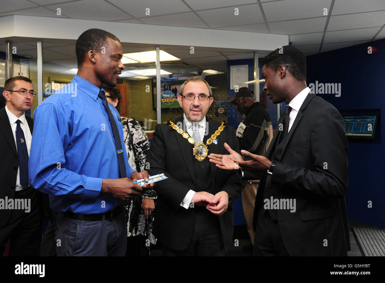 Councillor eddy arram opening new william hill shop in croydon hi-res ...