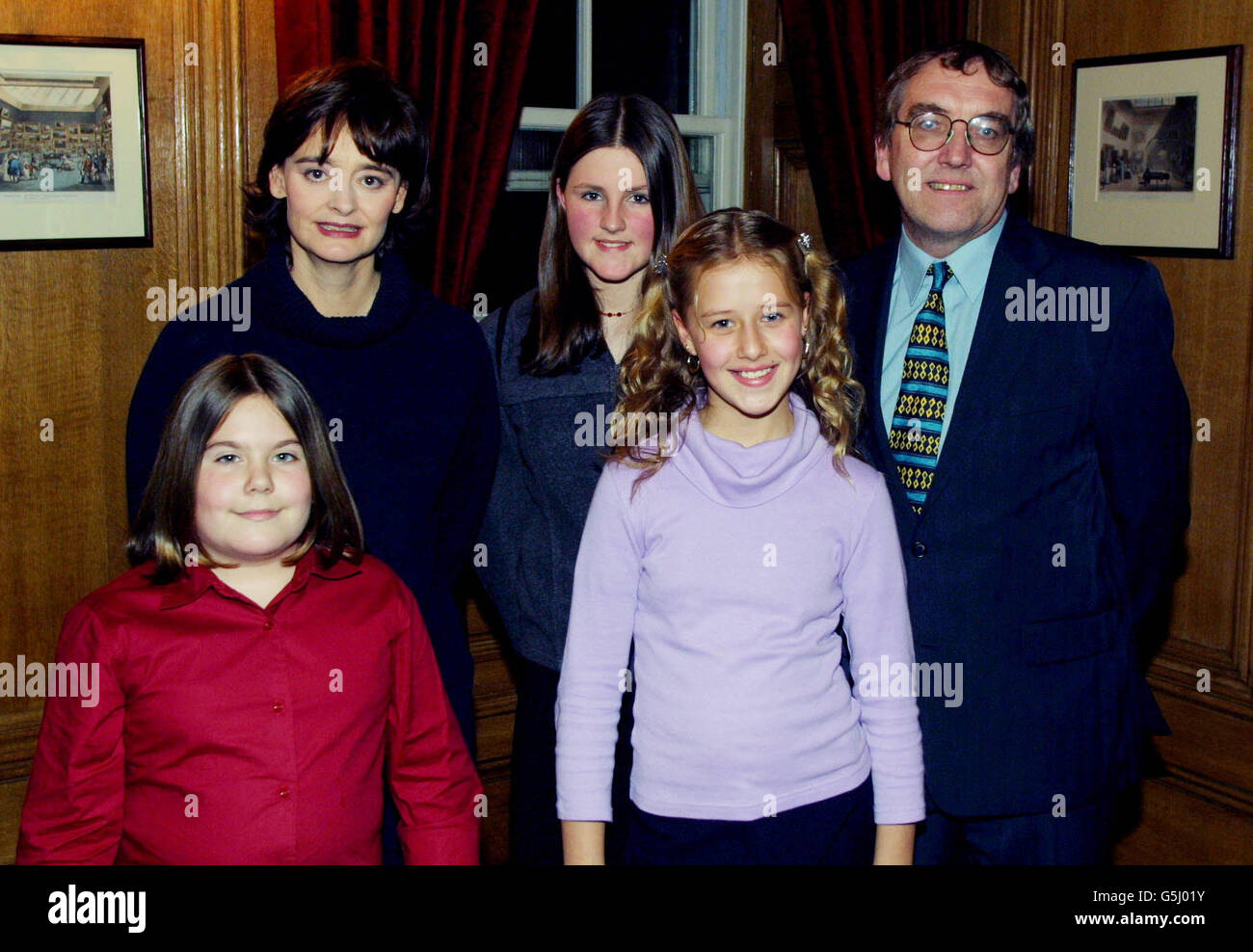 Pose for photos with the british prime ministers wife hi-res stock ...