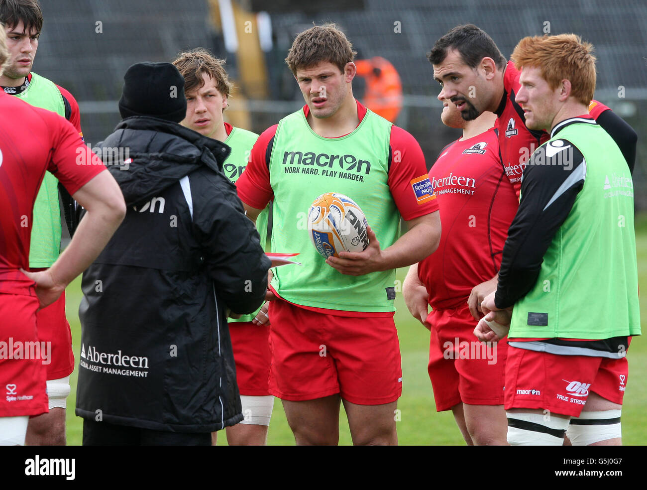 Rugby Union - Edinburgh Rugby Team Run - Murrayfield Stock Photo - Alamy