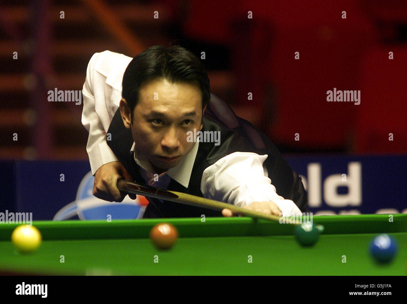 Lg cup snooker hi-res stock photography and images - Alamy