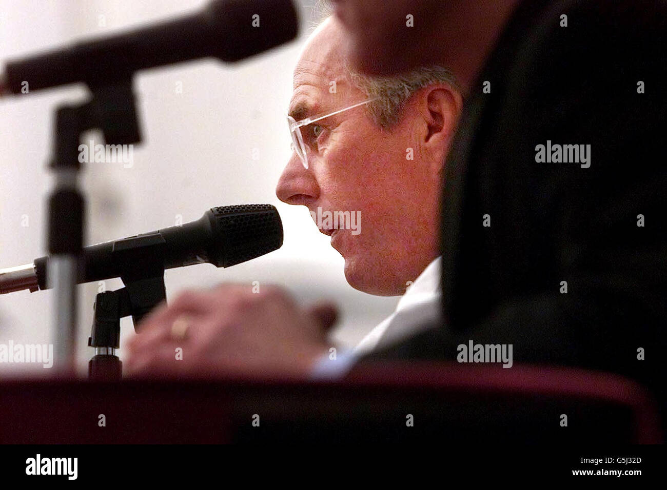 England coach Sven Goran Eriksson Stock Photo - Alamy