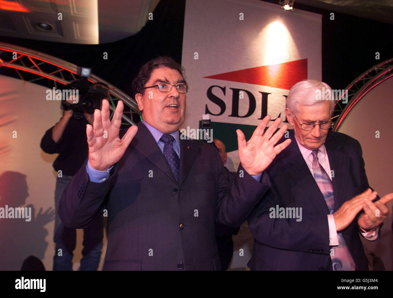 John Hume steps down as SDLP leader Stock Photo - Alamy