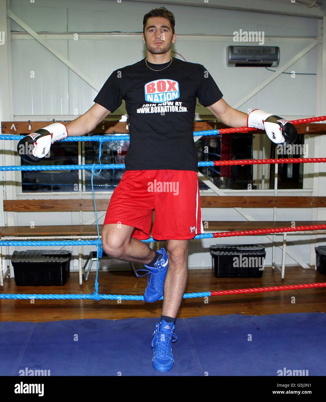 Boxing - Nathan Cleverly Media Workout - Peacock Gym Stock Photo - Alamy