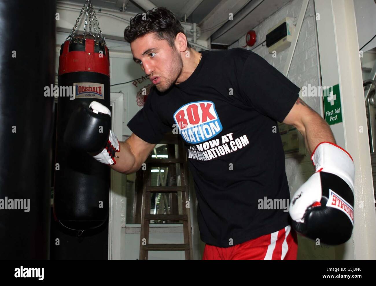 Boxing - Nathan Cleverly Media Workout - Peacock Gym Stock Photo - Alamy