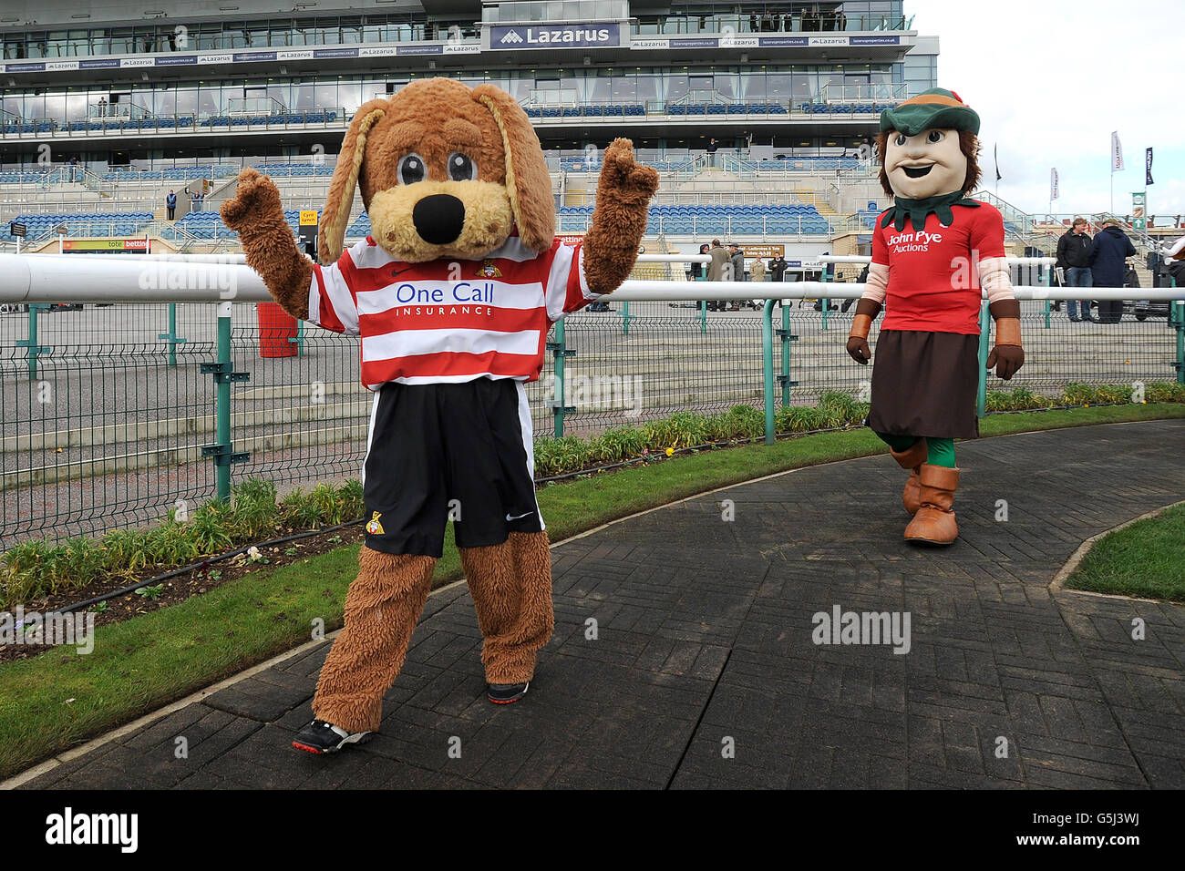 Soccer - Football League Charity Mascot Race 2012 - Doncaster ...