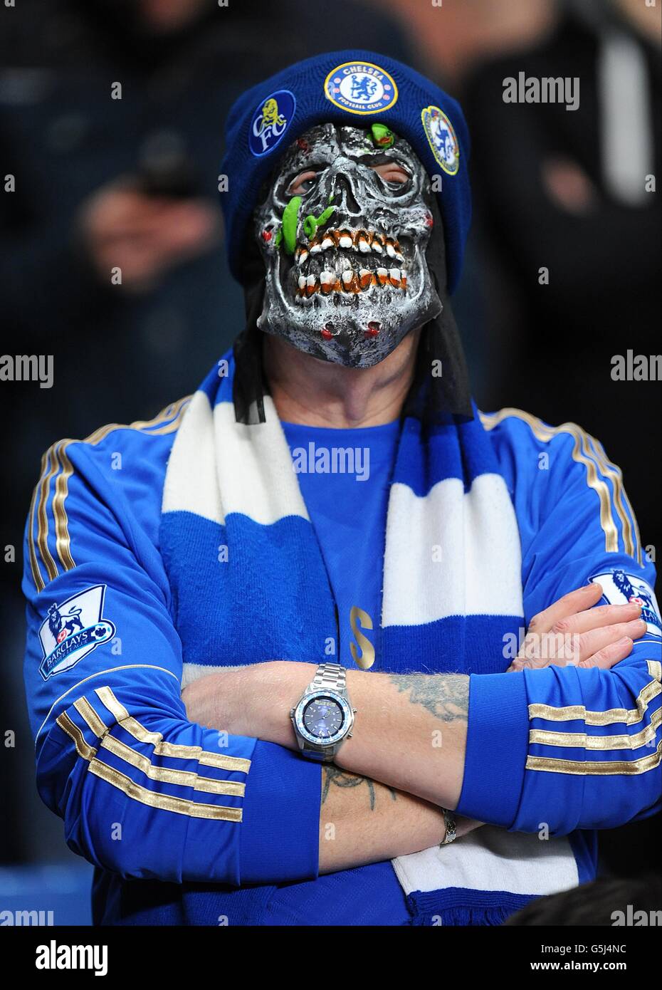 Skull mask hi-res stock photography and images - Alamy