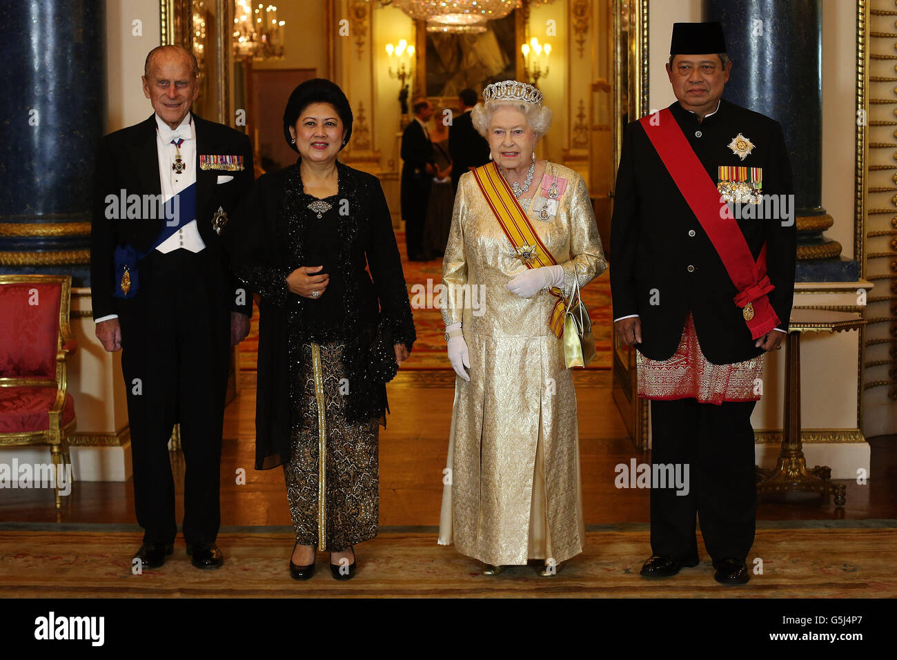 Indonesian President Susilo Bambang Yudhoyono and his wife Ani Bambang ...