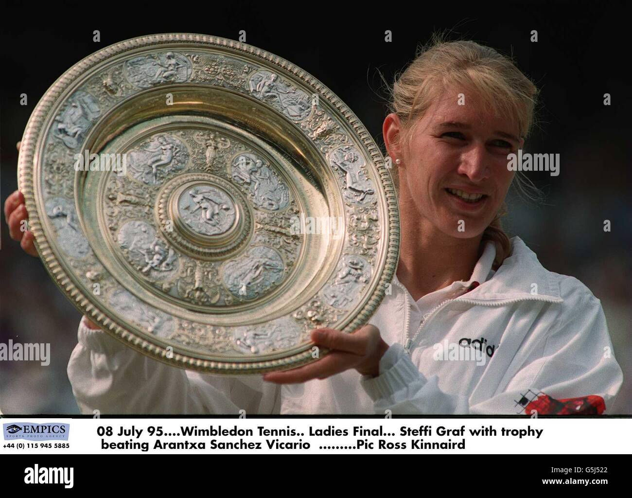 Steffi graf wimbledon trophy hi-res stock photography and images - Alamy