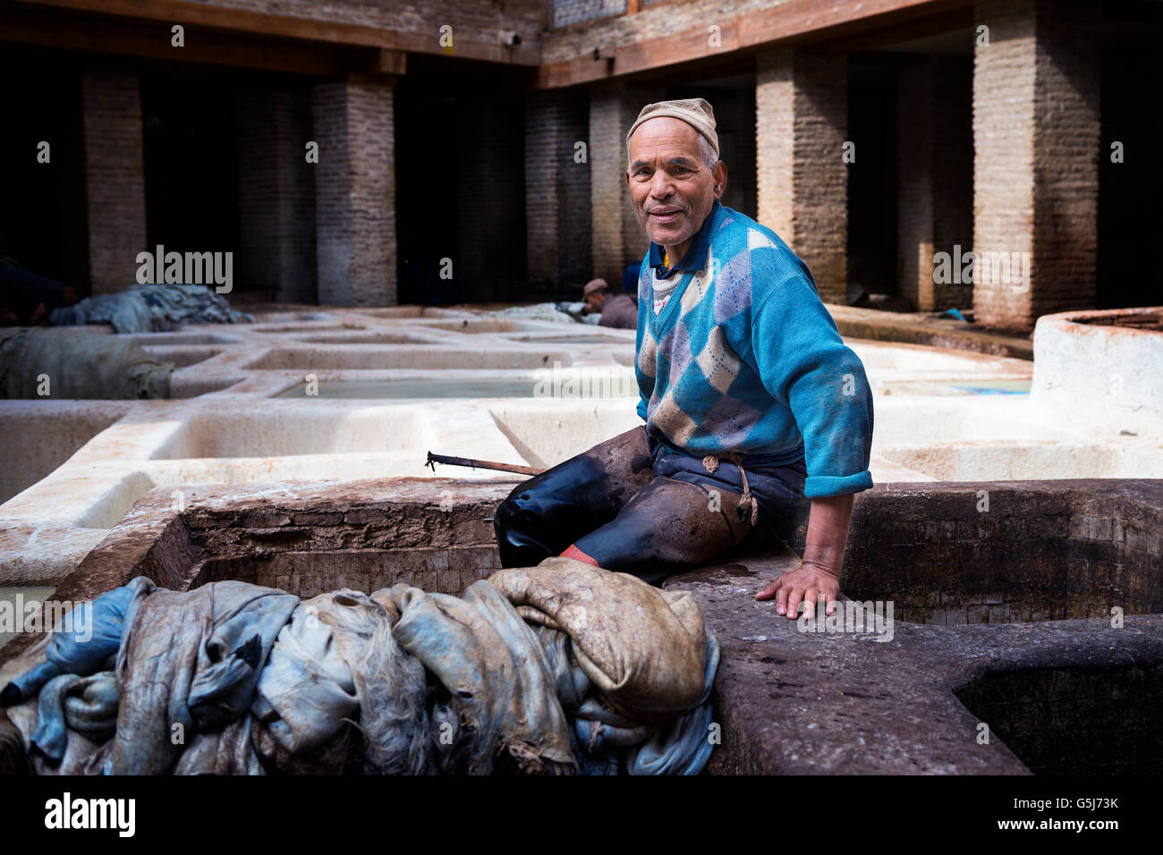 Work one man hi-res stock photography and images - Alamy