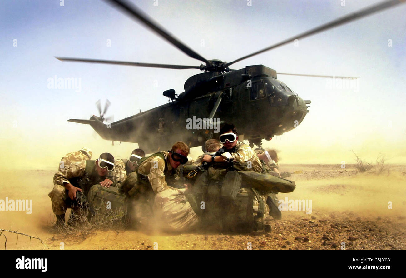 Royal marines of 40 commando hi-res stock photography and images - Alamy