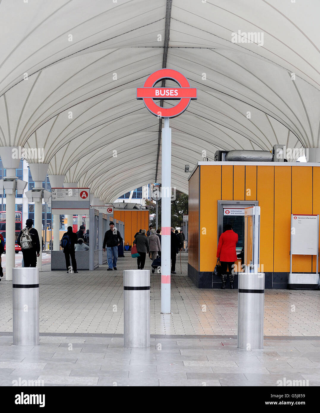 Bus terminus hi-res stock photography and images - Alamy