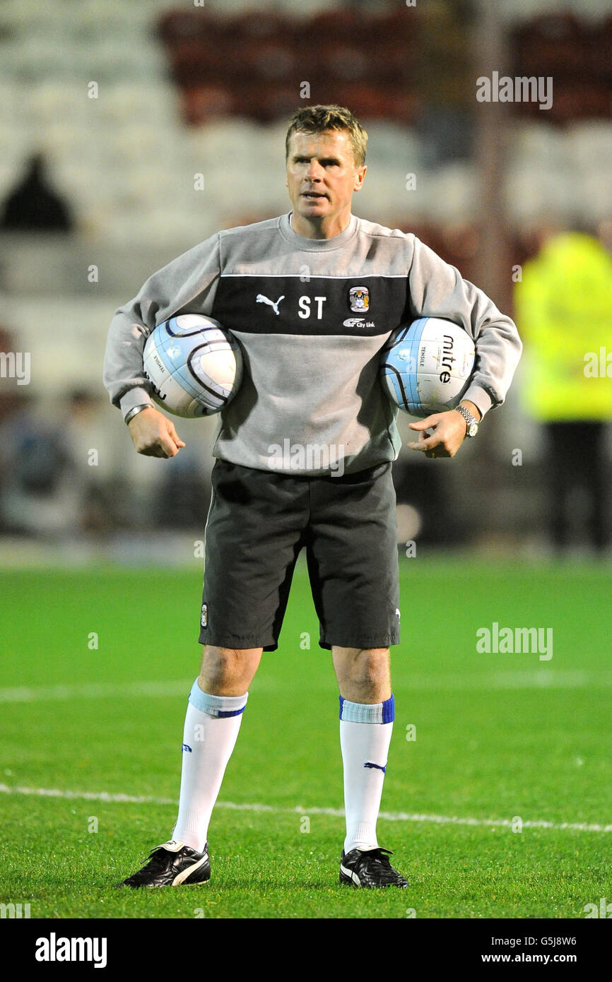 Coventry city first team coach steve taylor hi-res stock photography ...