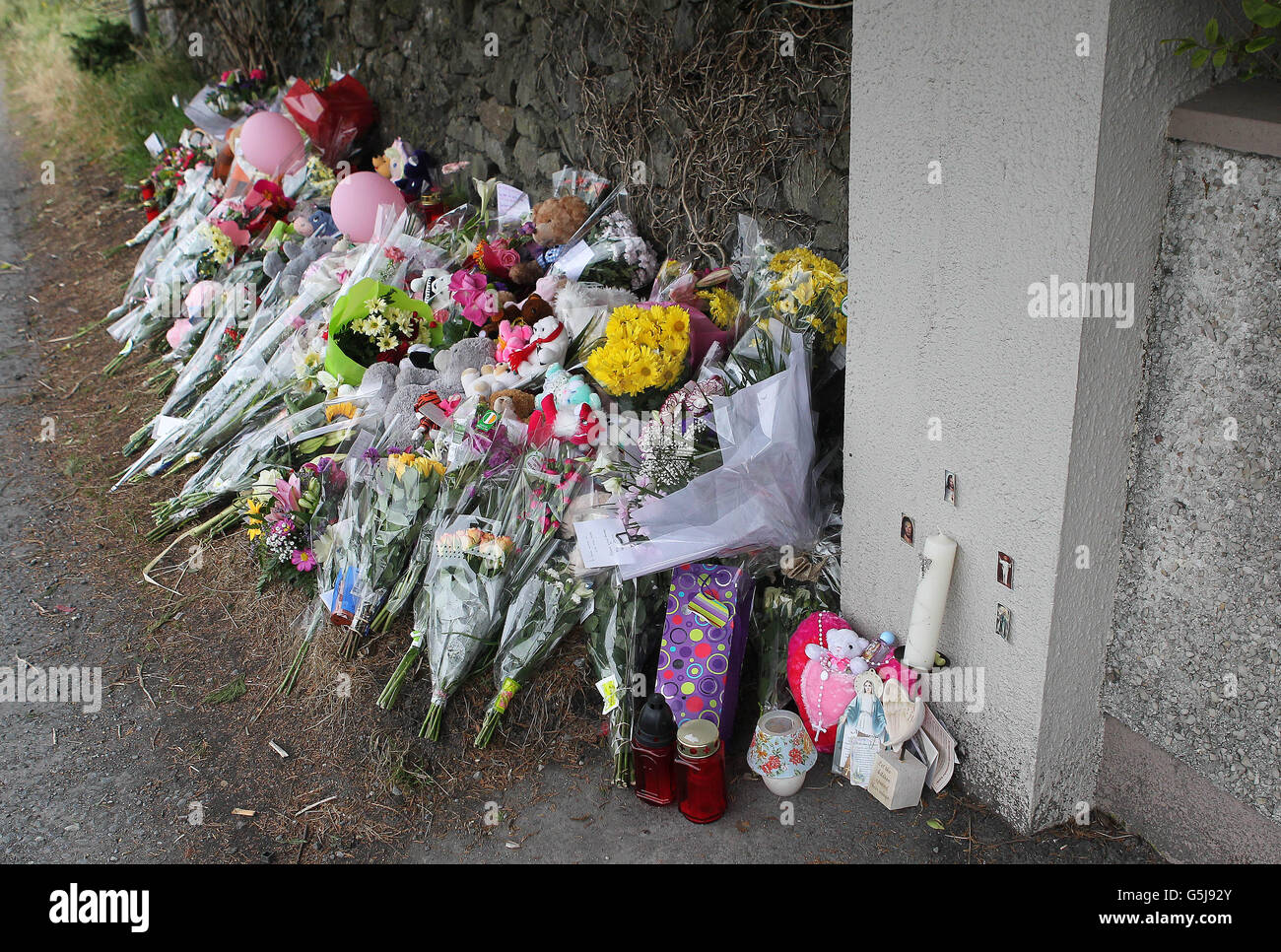 Kate and Grace Gilmore funeral Stock Photo - Alamy