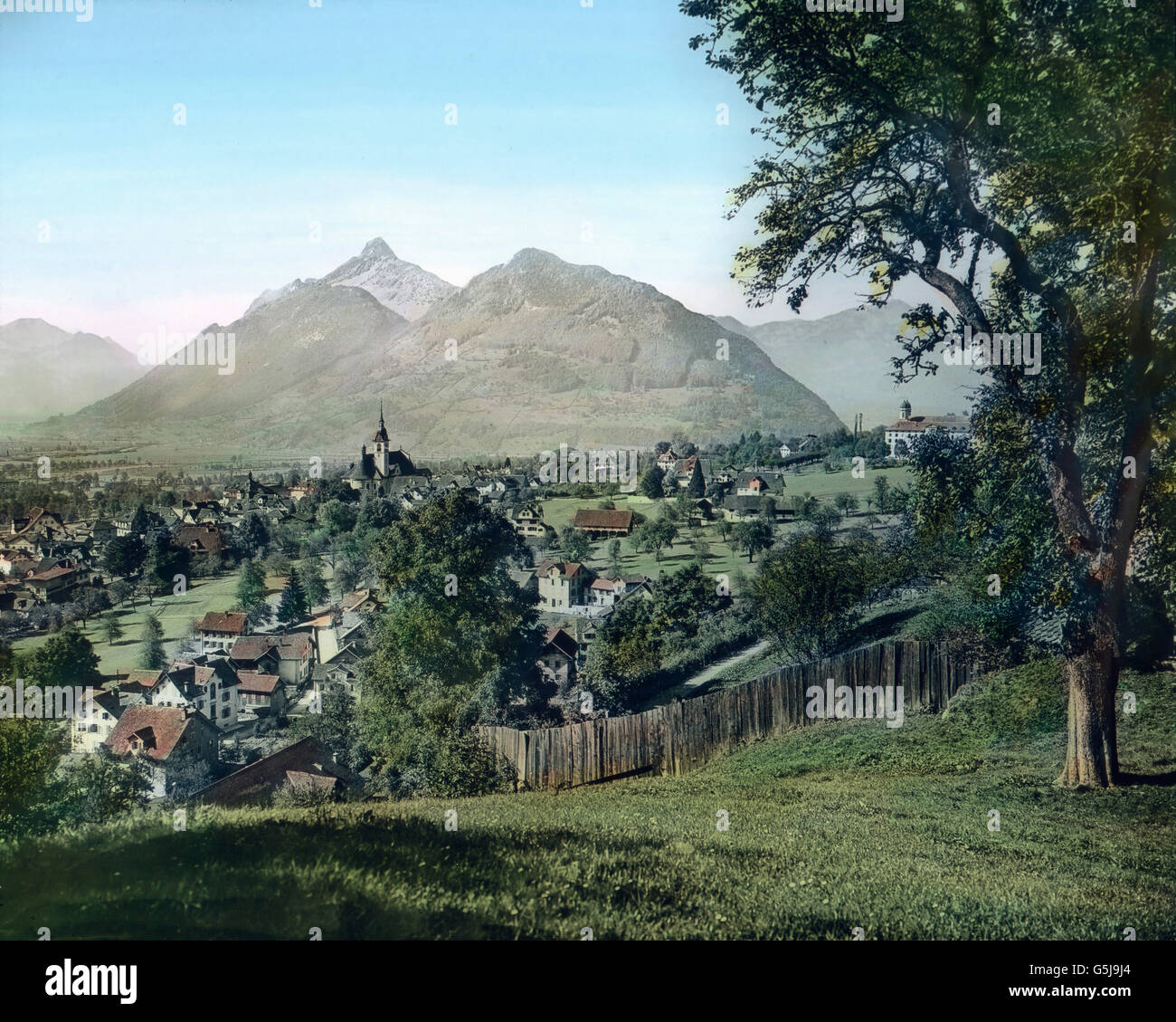 Panoramaansicht der Gemeinde Schwyz im Kanton Schwyz, Schweiz, ca ...