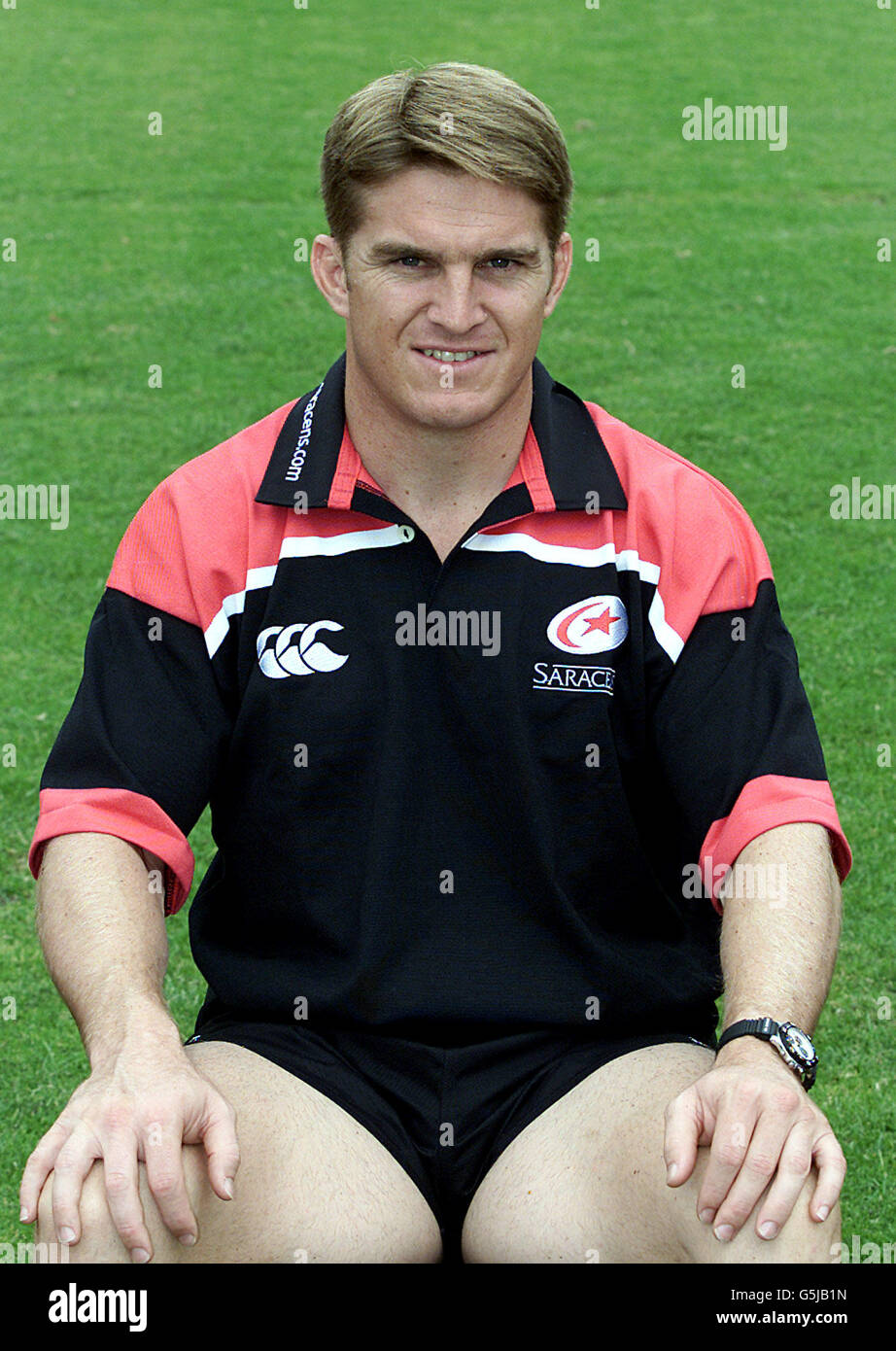 Saracens Rugby Union photocall 2001-2002 -Tim Horan... Photo Tom Hevezi ...