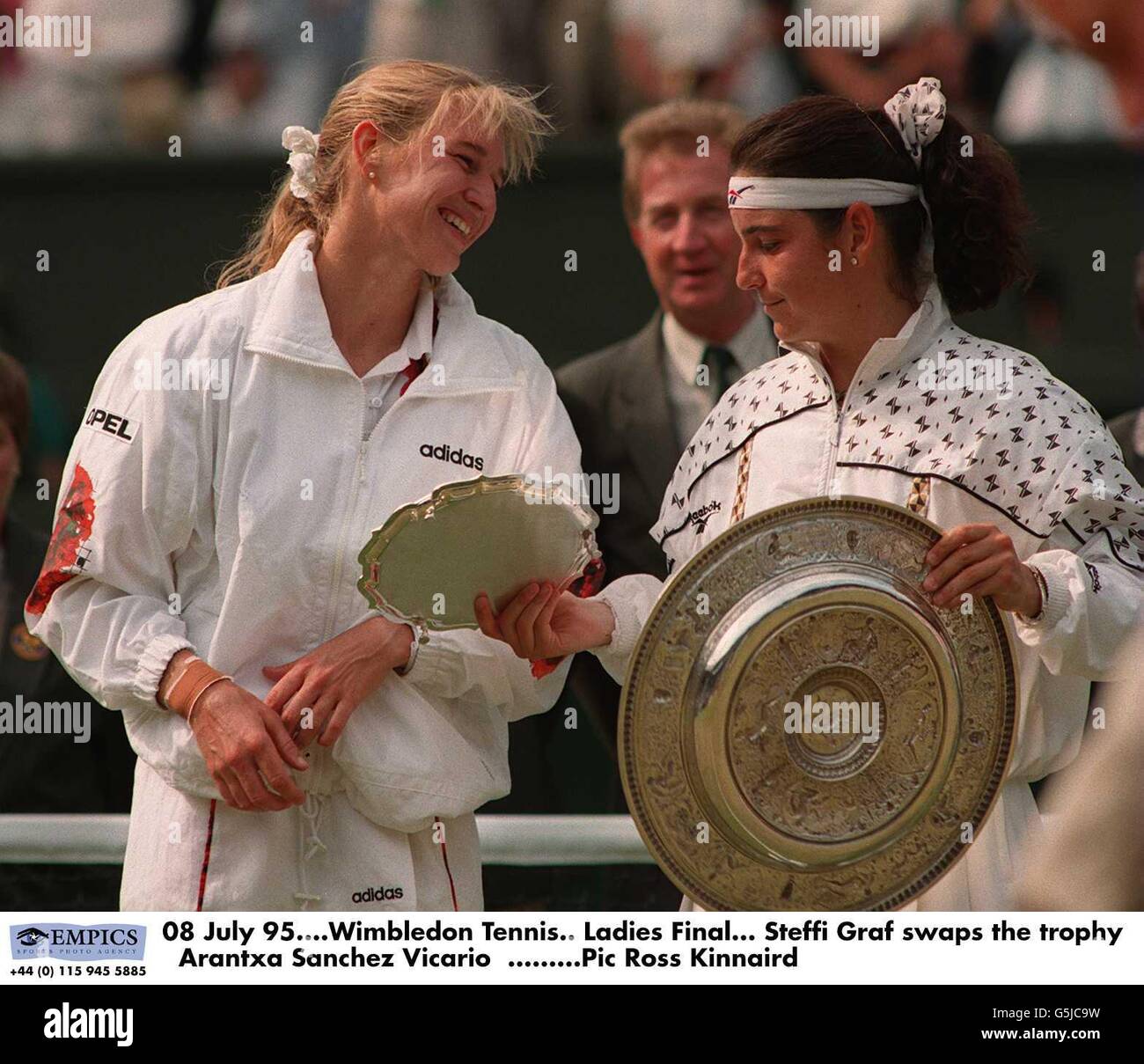 Steffi graf wimbledon trophy hi-res stock photography and images - Alamy