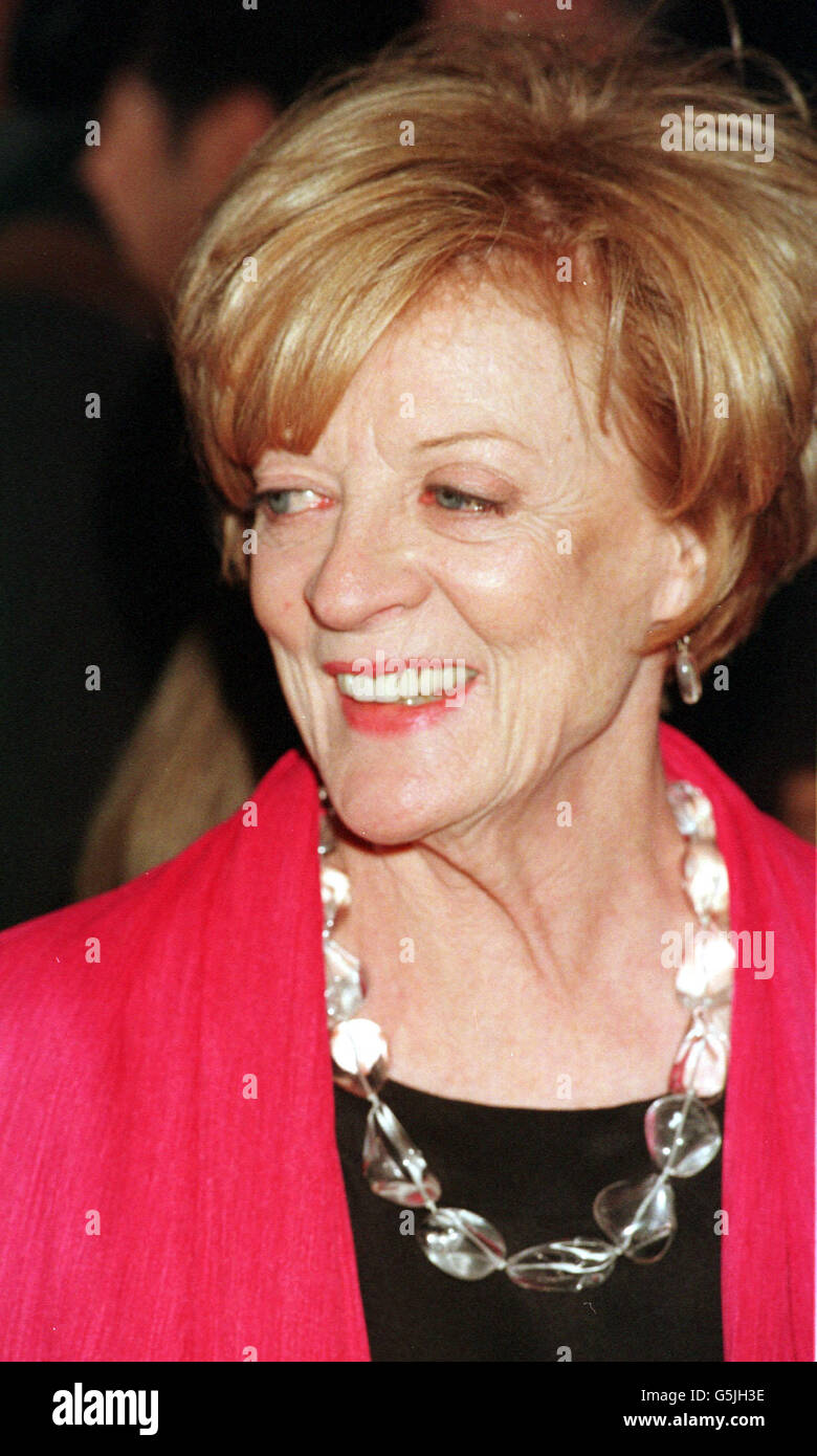 British actress Dame Maggie Smith arrives at the premiere of "Gosford ...