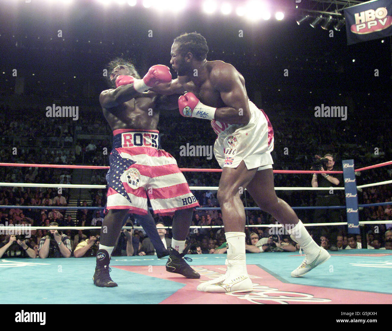 Lennox lewis rahman 2001 hi-res stock photography and images - Alamy