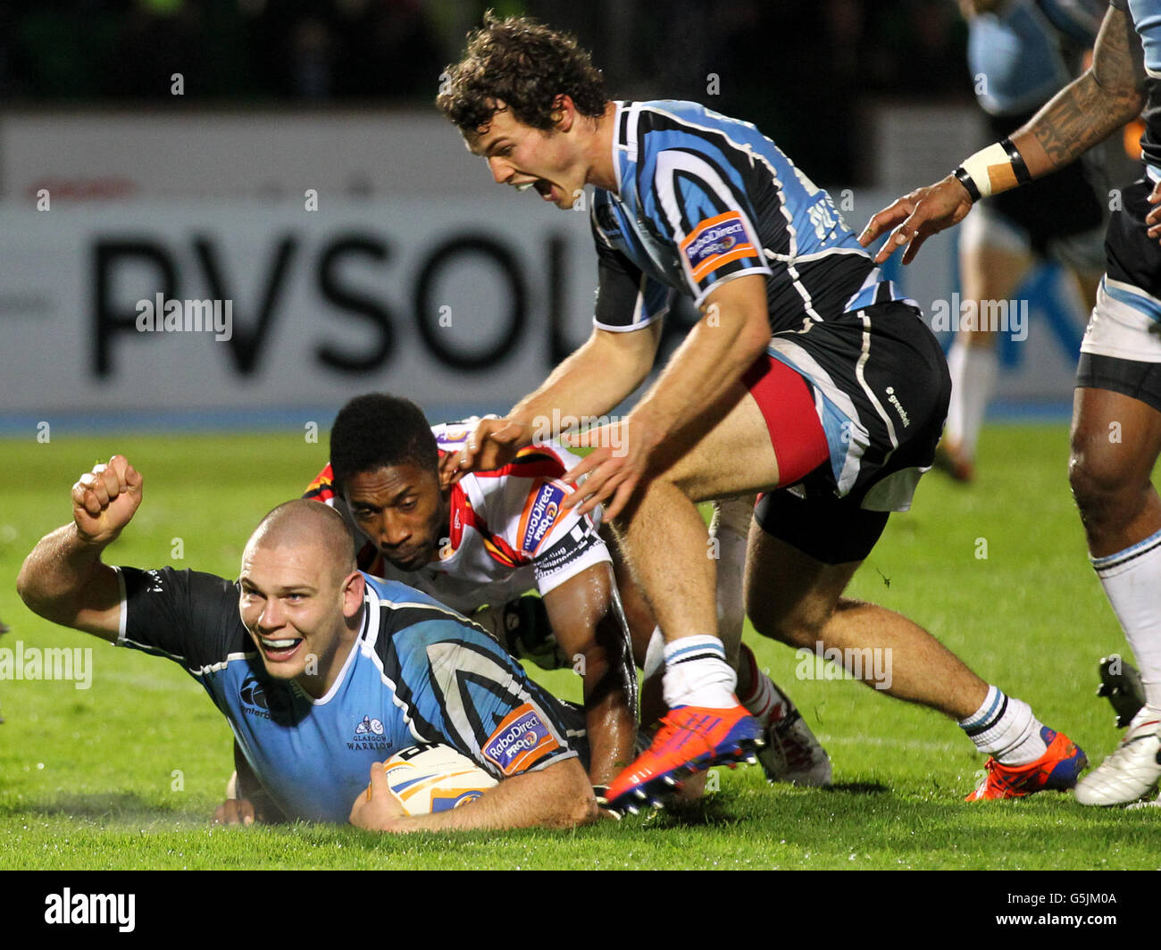 Glasgow Warriors Gordon Reid celebrates try during the RaboDirect PRO12 ...