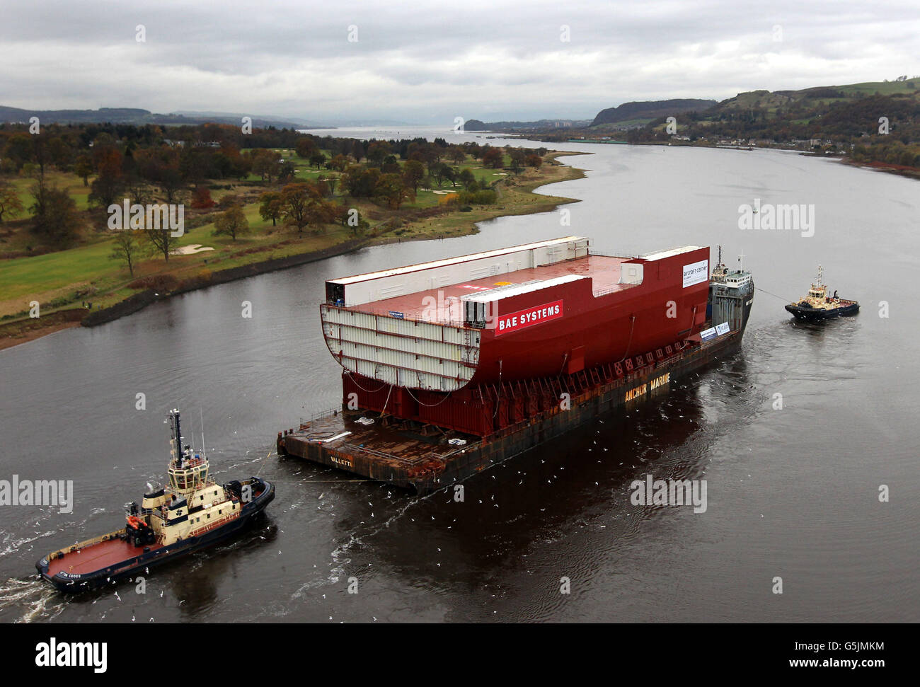 Warship hull begins 600 mile trip Stock Photo - Alamy