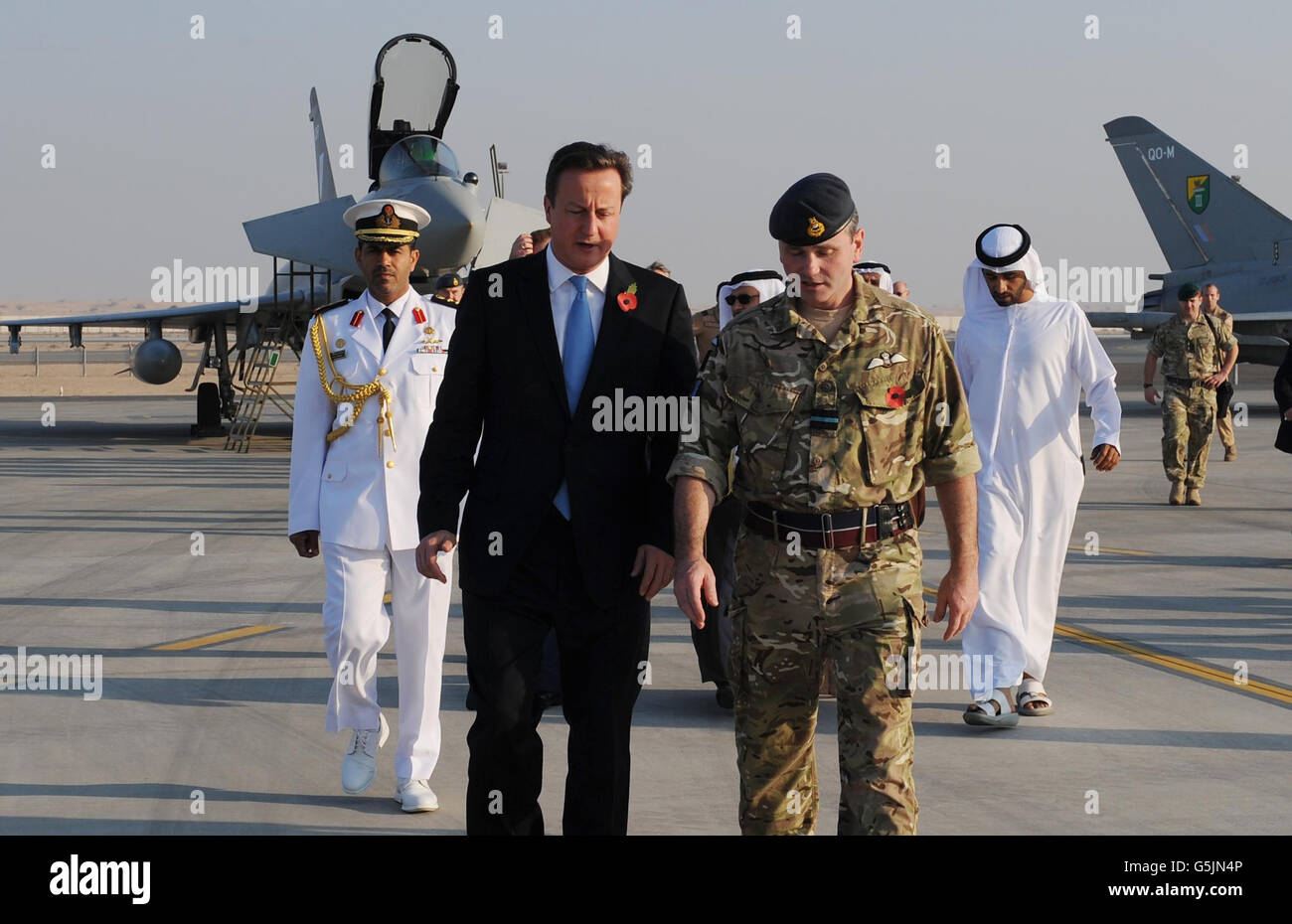 Prime Minister David Cameron meets RAF personnel based at the Al Minhad ...