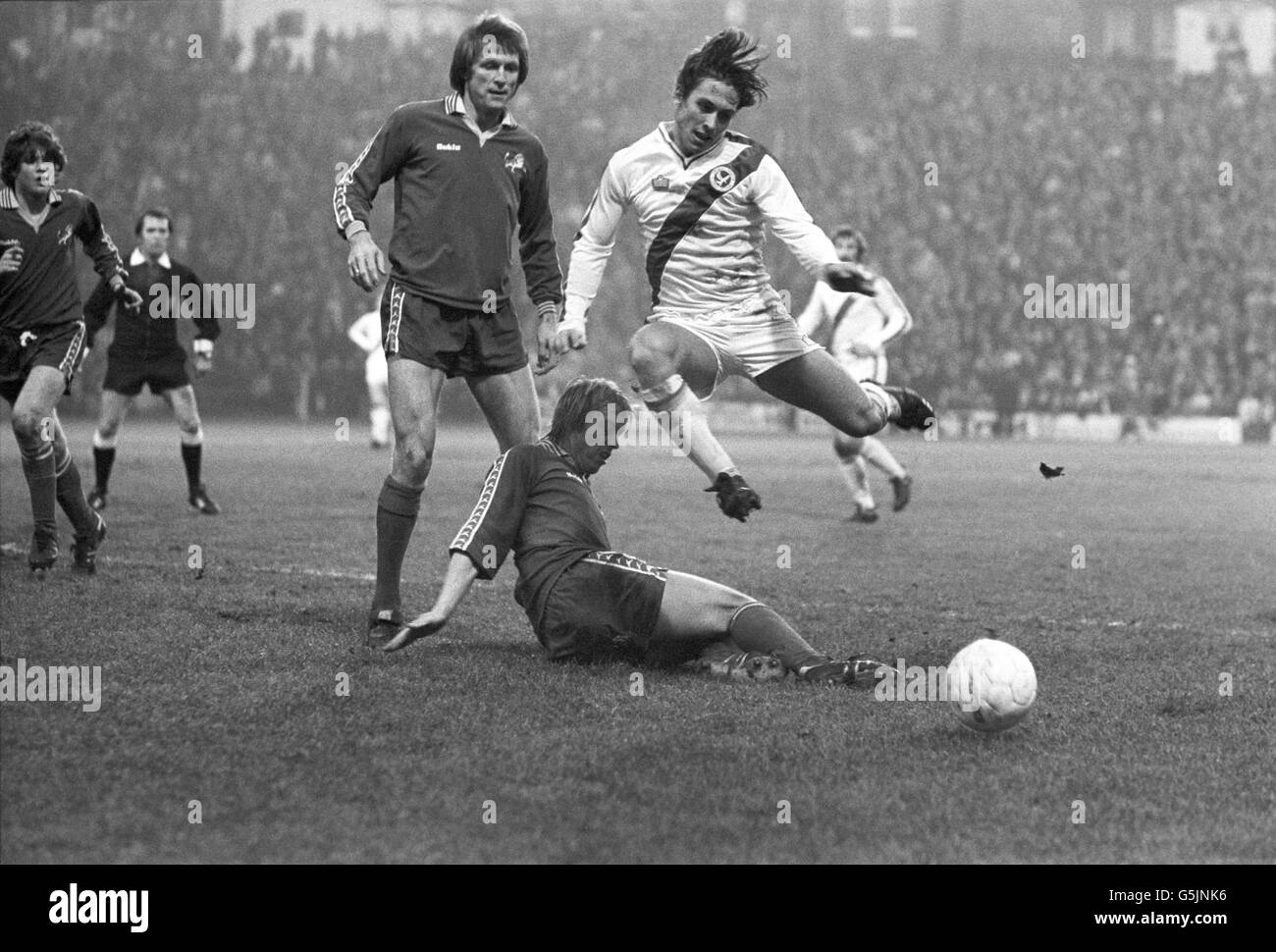 Mel blyth during the division match at selhurst park hi-res stock ...