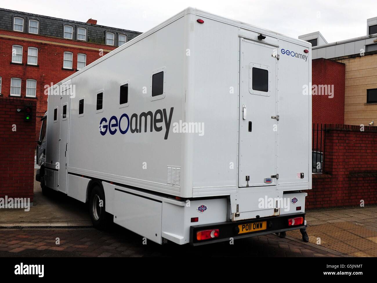 GEOAmey prisoner van arriving at Derby Magistrates Court, Derby Stock ...