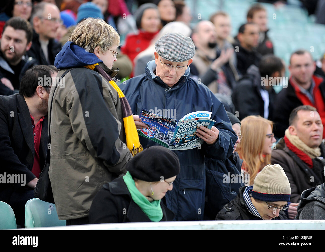 Australian rules football afl european hi-res stock photography and ...