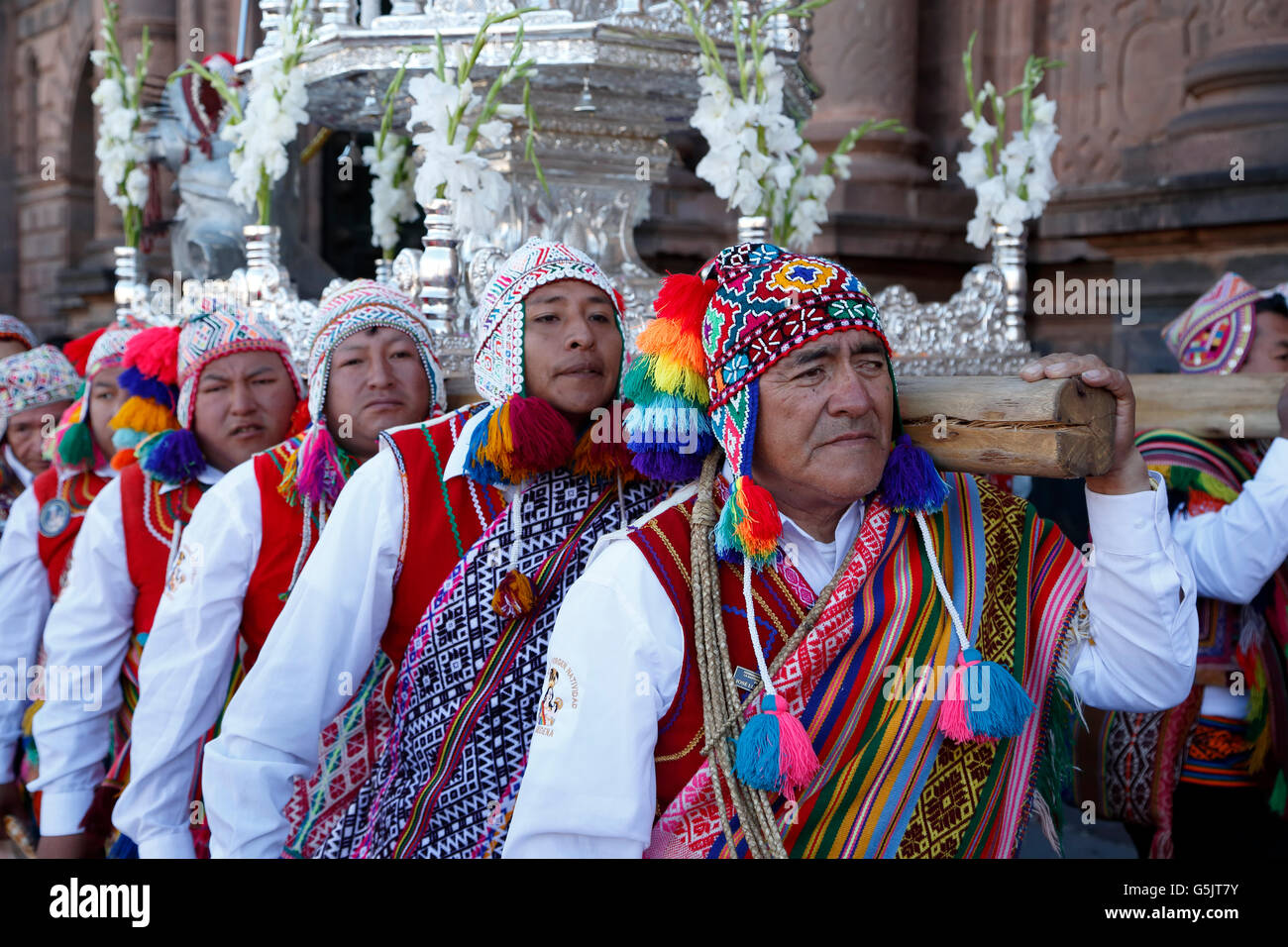 Porters carrying Virgen Natividad Real de Almudena Float, Corpus ...