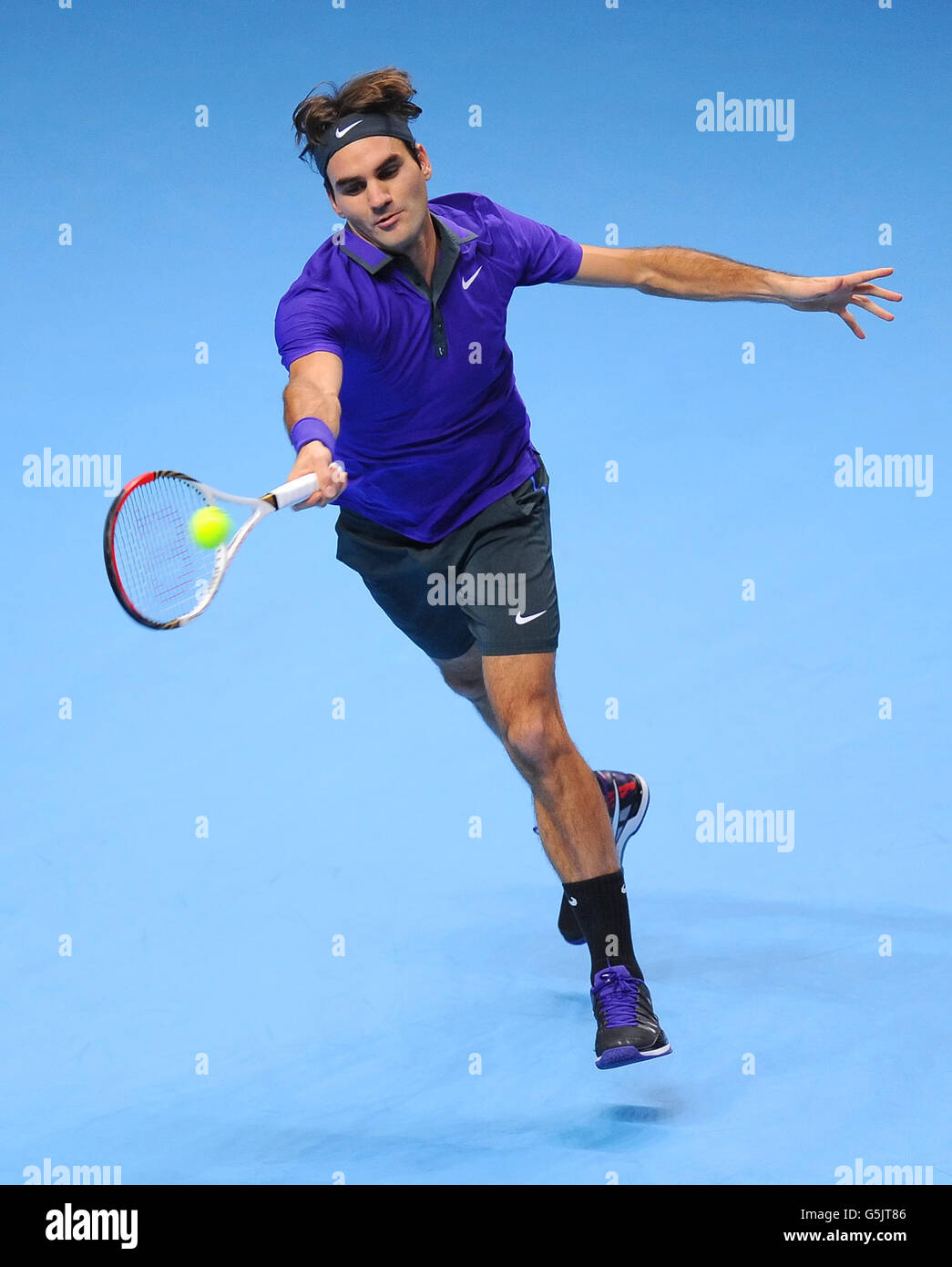 Group b hi-res stock photography and images - Alamy