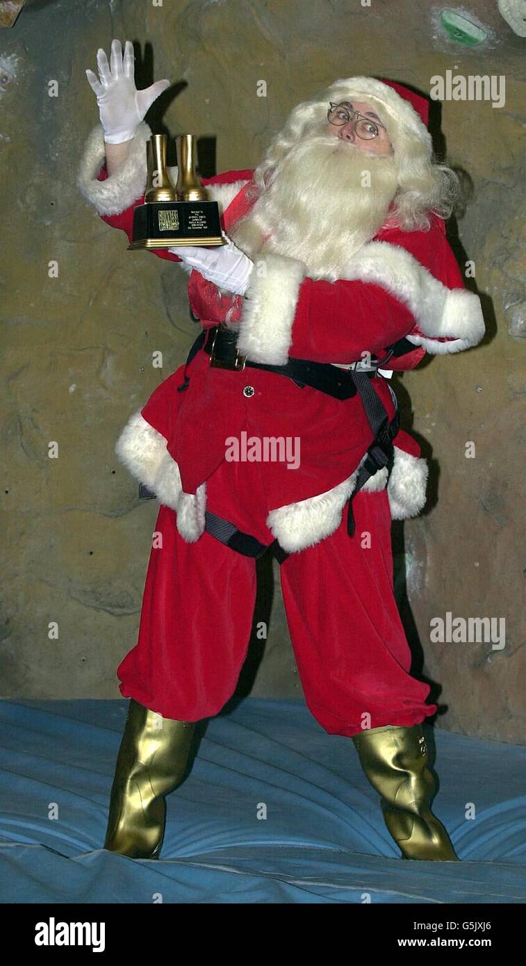 Who works in at selfridges in londons oxford street hi-res stock ...