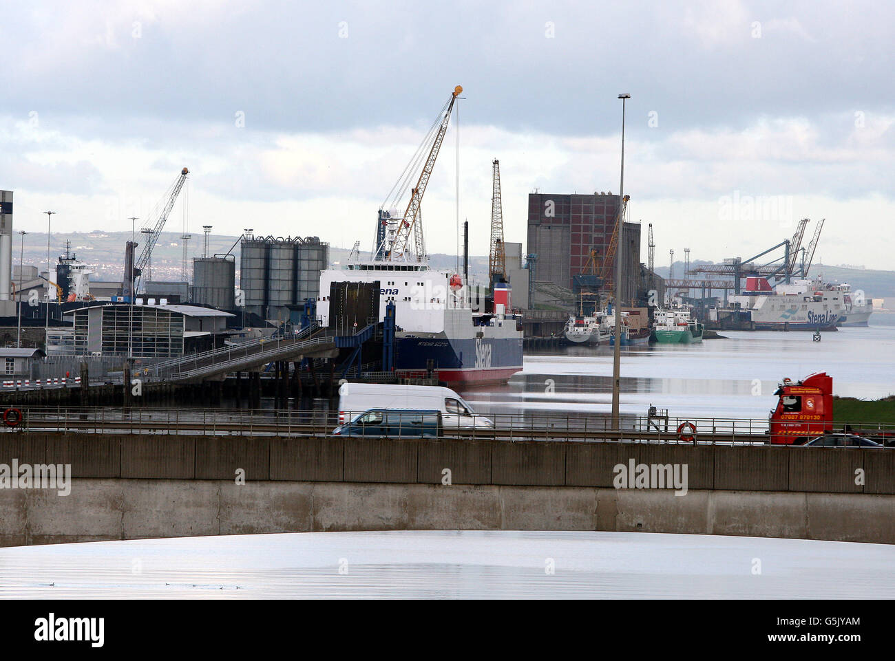 City Views - Belfast. A general view of Belfast docks Stock Photo - Alamy