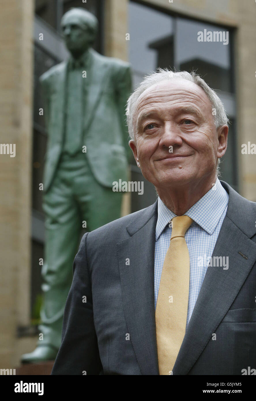 Former Mayor of London Ken Livingstone with a statue of Donald Dewar ...
