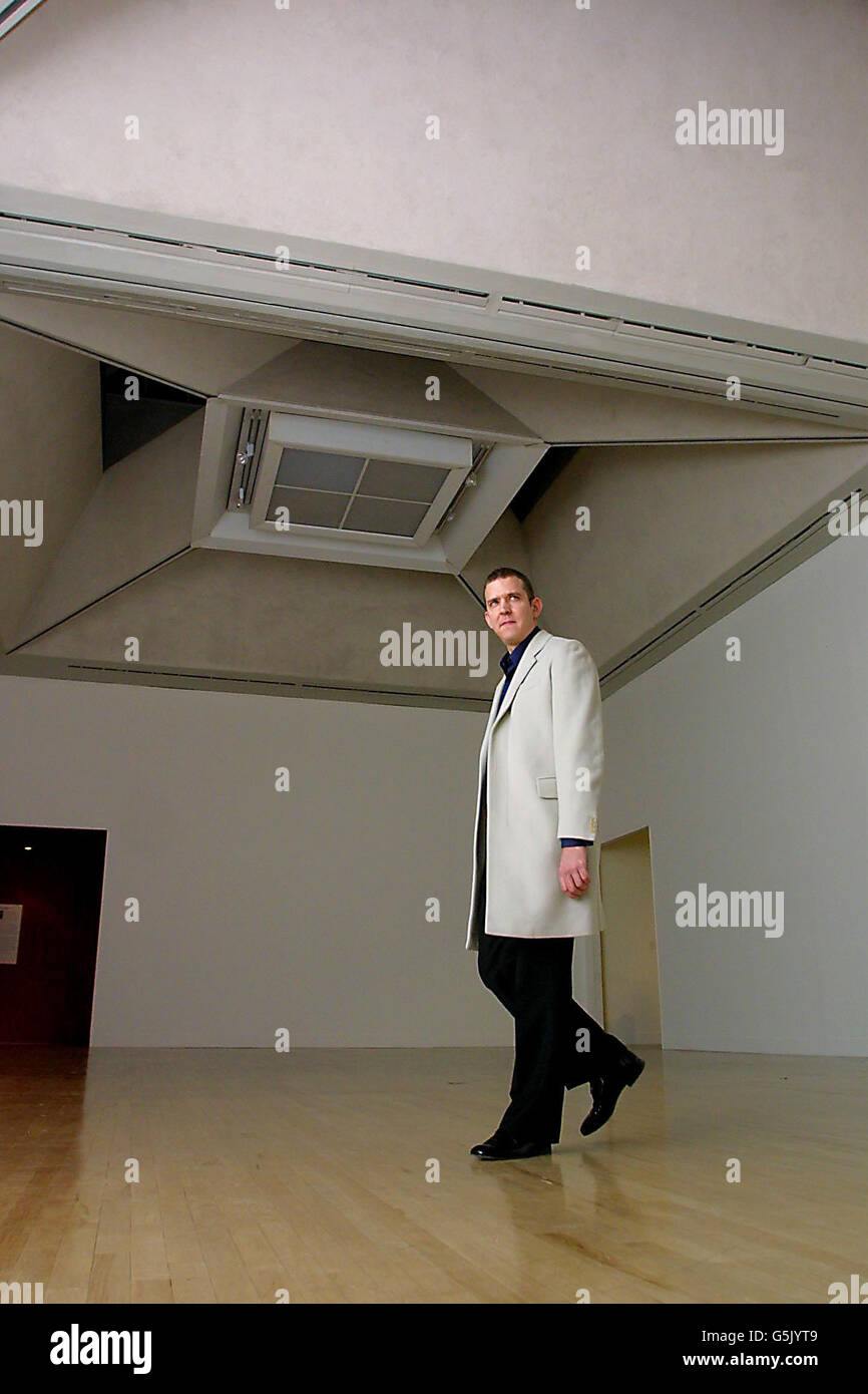 Minimalist artist Martin Creed - renowned for exhibiting a lump of Blu ...