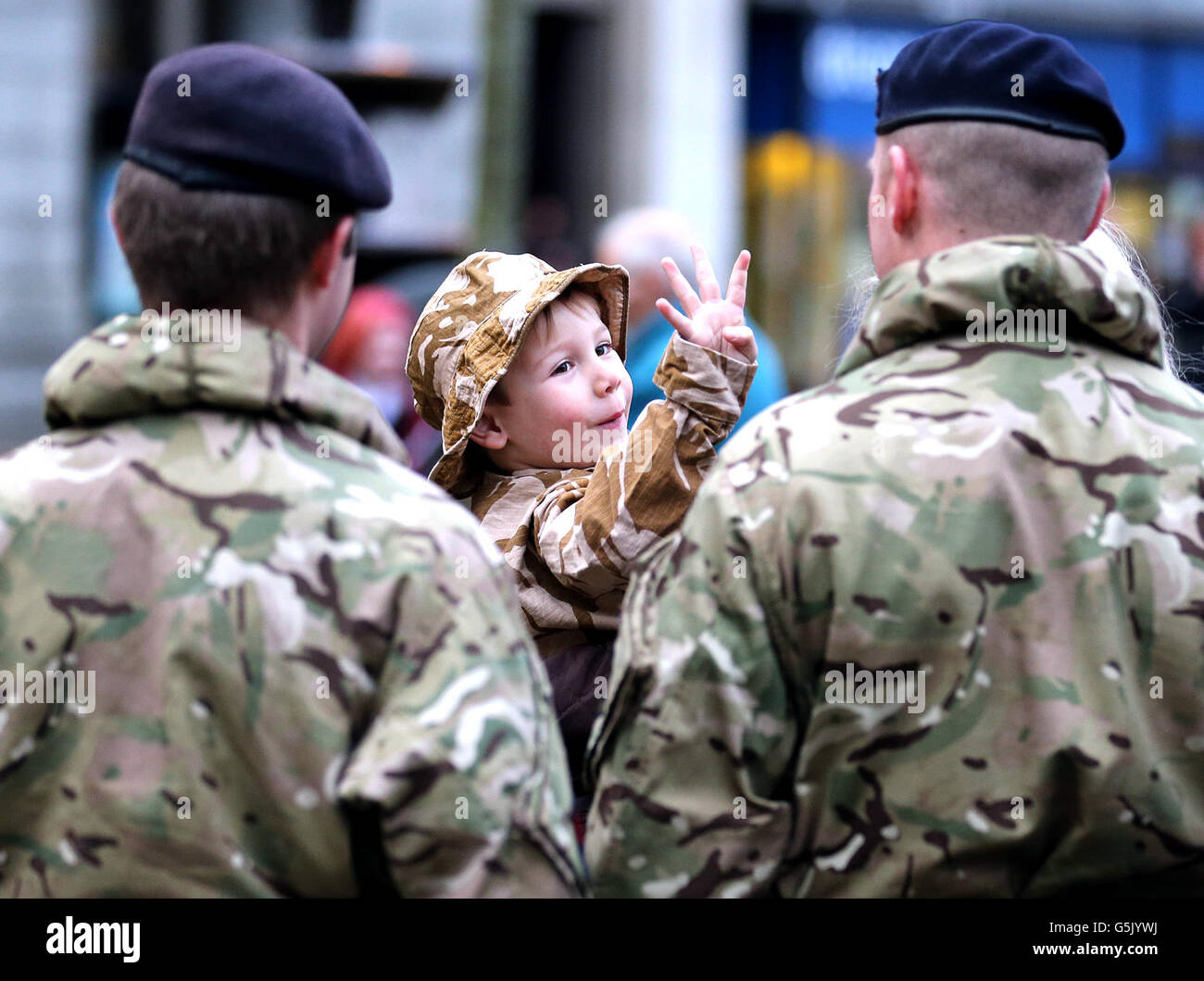 Kyle McClemments, aged four, from Dundee with Soldiers from the 19th ...