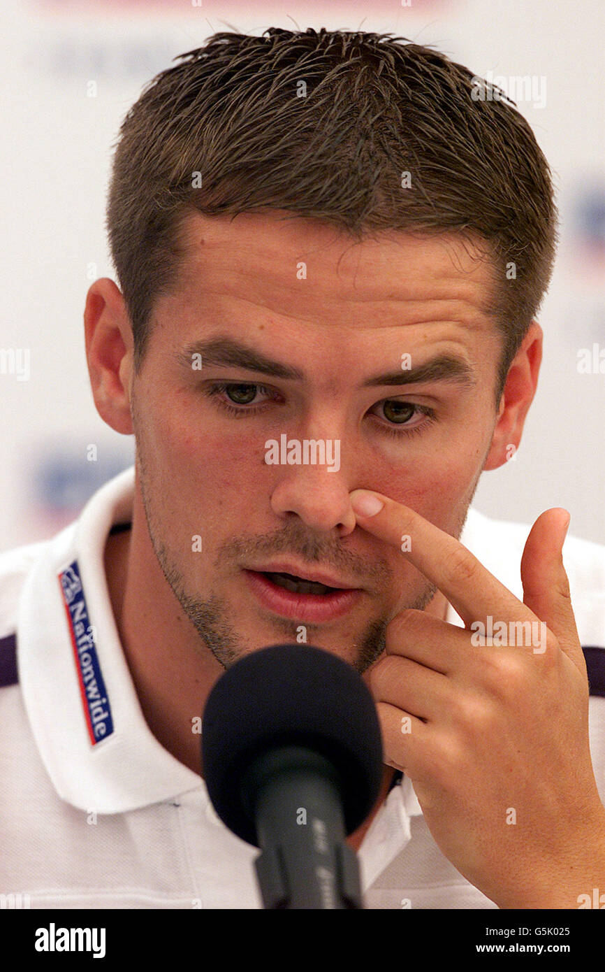 Michael marlow hi-res stock photography and images - Alamy