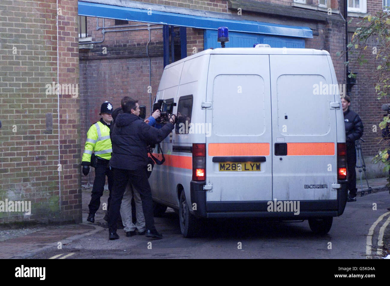 Prison vehicle lewes crown court hi-res stock photography and images ...