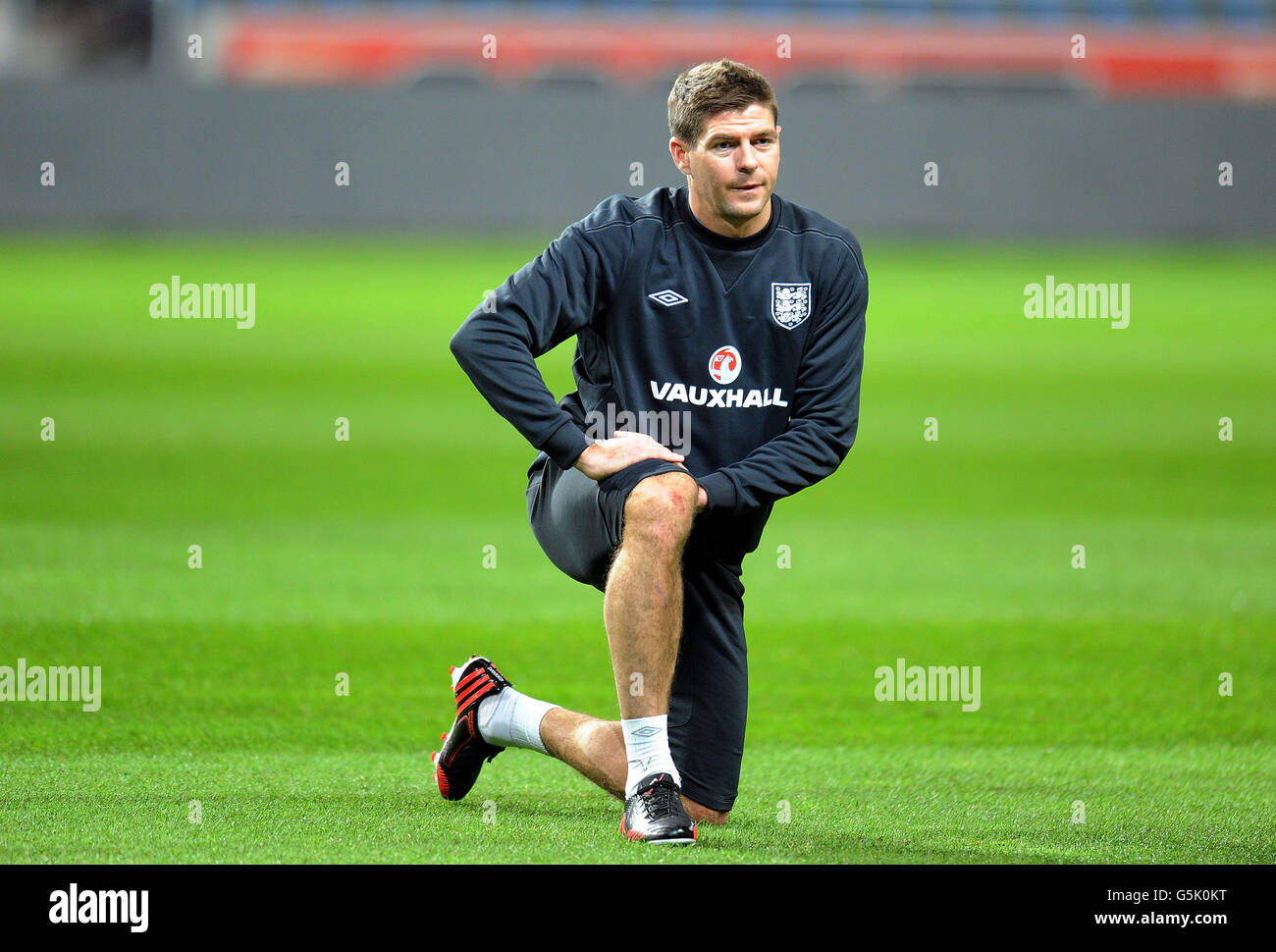 Steven gerrard training england hi-res stock photography and images - Alamy