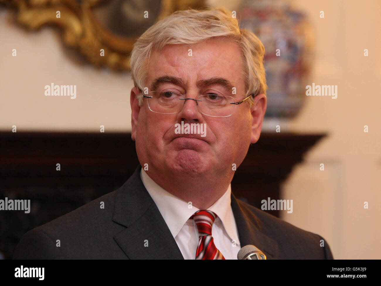 Eamon Gilmore meets the Indian ambassador Stock Photo - Alamy